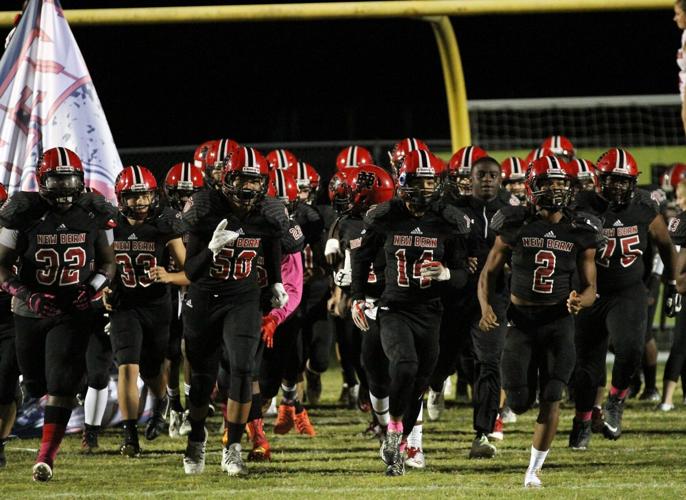PHOTOS: New Bern vs South Central Football | Local News | newbernsj.com