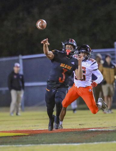 PHOTOS: New Bern sets up 3rd round showdown with convincing win over ...
