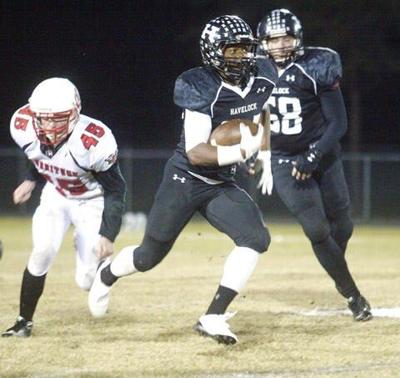 FOOTBALL: Rams raring to go | Sports | newbernsj.com