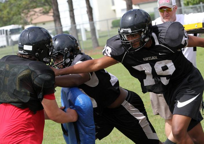 PHOTOS: Havelock Rams Spring Football Training | Local News | newbernsj.com