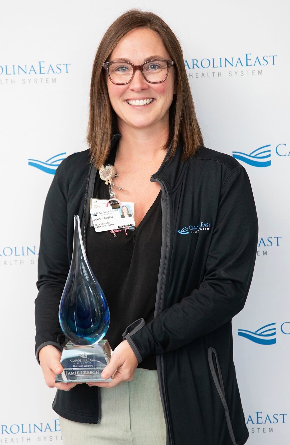 Creech presented Unsung Hero of the Year Award | News | newbernsj.com