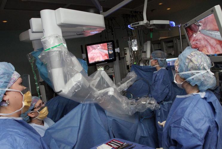 PHOTOS: da Vinci Surgical System | Local News | newbernsj.com