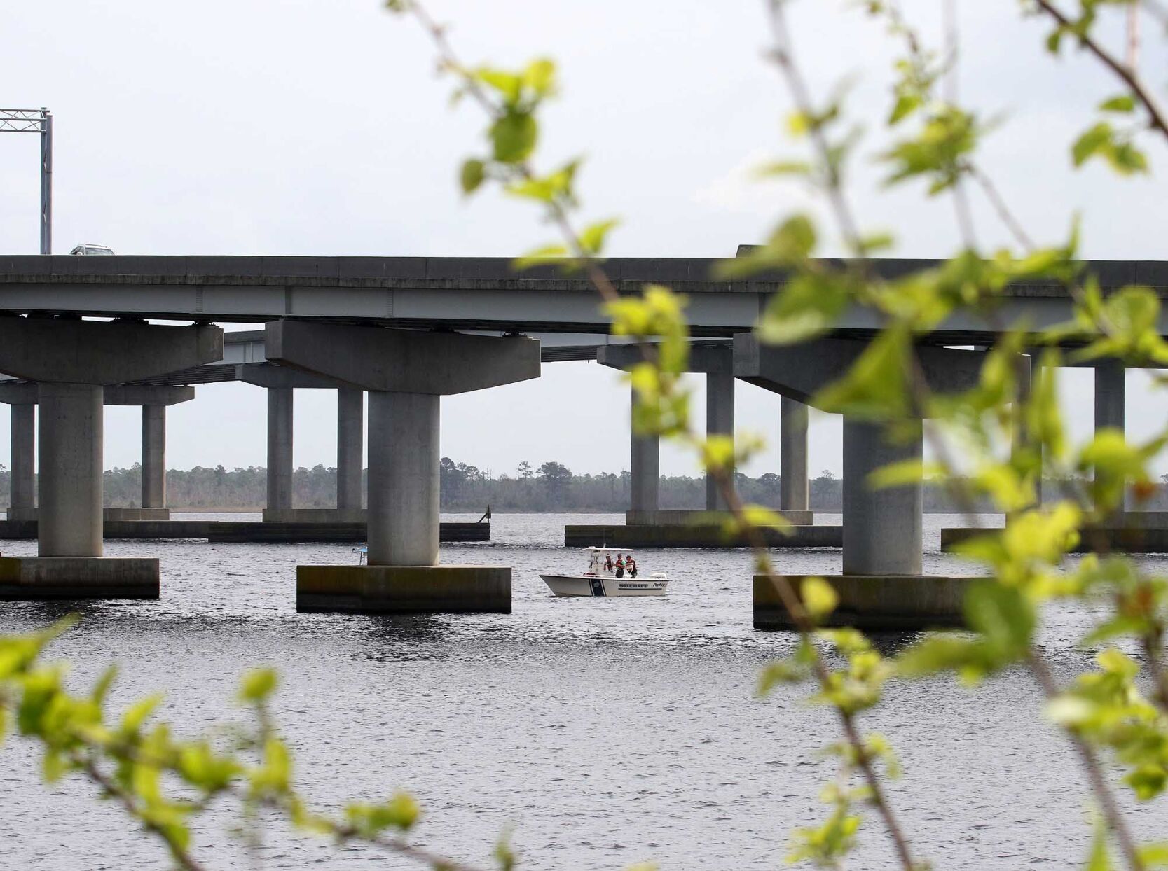 One dead in fatal wreck on Neuse River Bridge, third severe accident on ...