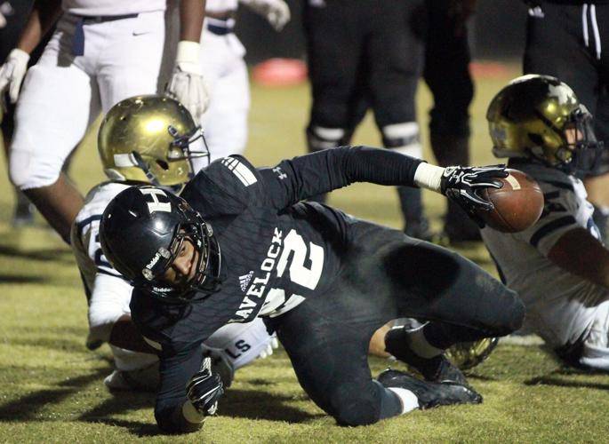 PHOTOS: Havelock Rams vs E.E. Smith Golden Bulls | Local News ...