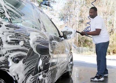 Residents use warm days to clean their salt-covered cars | Local News ...