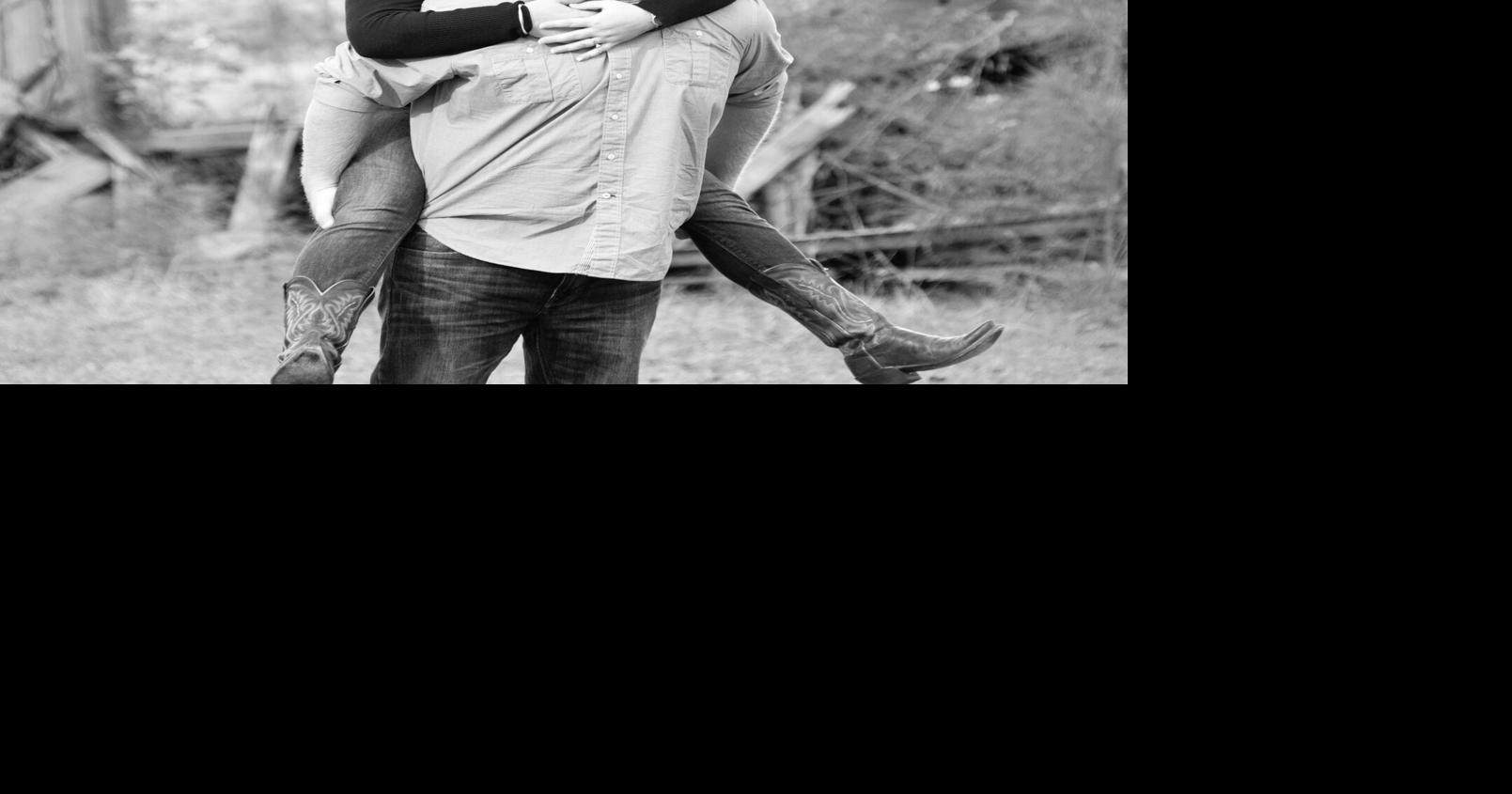 Engagement: Brandy Cook/Phillip Carpenter | Features | newbernsj.com