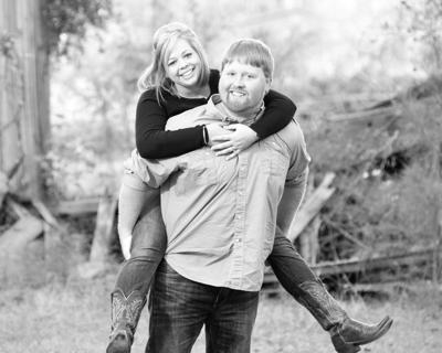 Engagement: Brandy Cook/Phillip Carpenter | Features | newbernsj.com