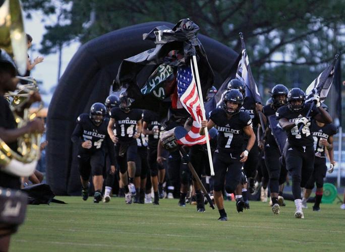 PHOTOS: Havelock Rams vs Wallace-Rose Hill Bulldogs Football | Local ...