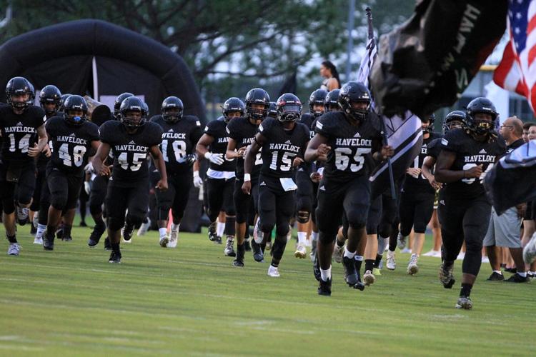 PHOTOS: Havelock Rams vs Wallace-Rose Hill Bulldogs Football | Local ...