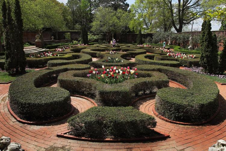 PHOTOS: Tryon Palace Gardens | Local News | newbernsj.com
