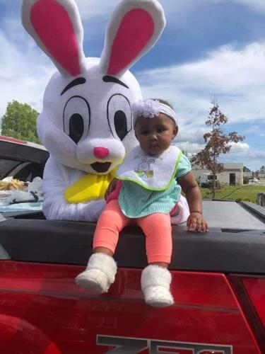 Photos: Easter bunny makes visit in New Bern | Local News | newbernsj.com