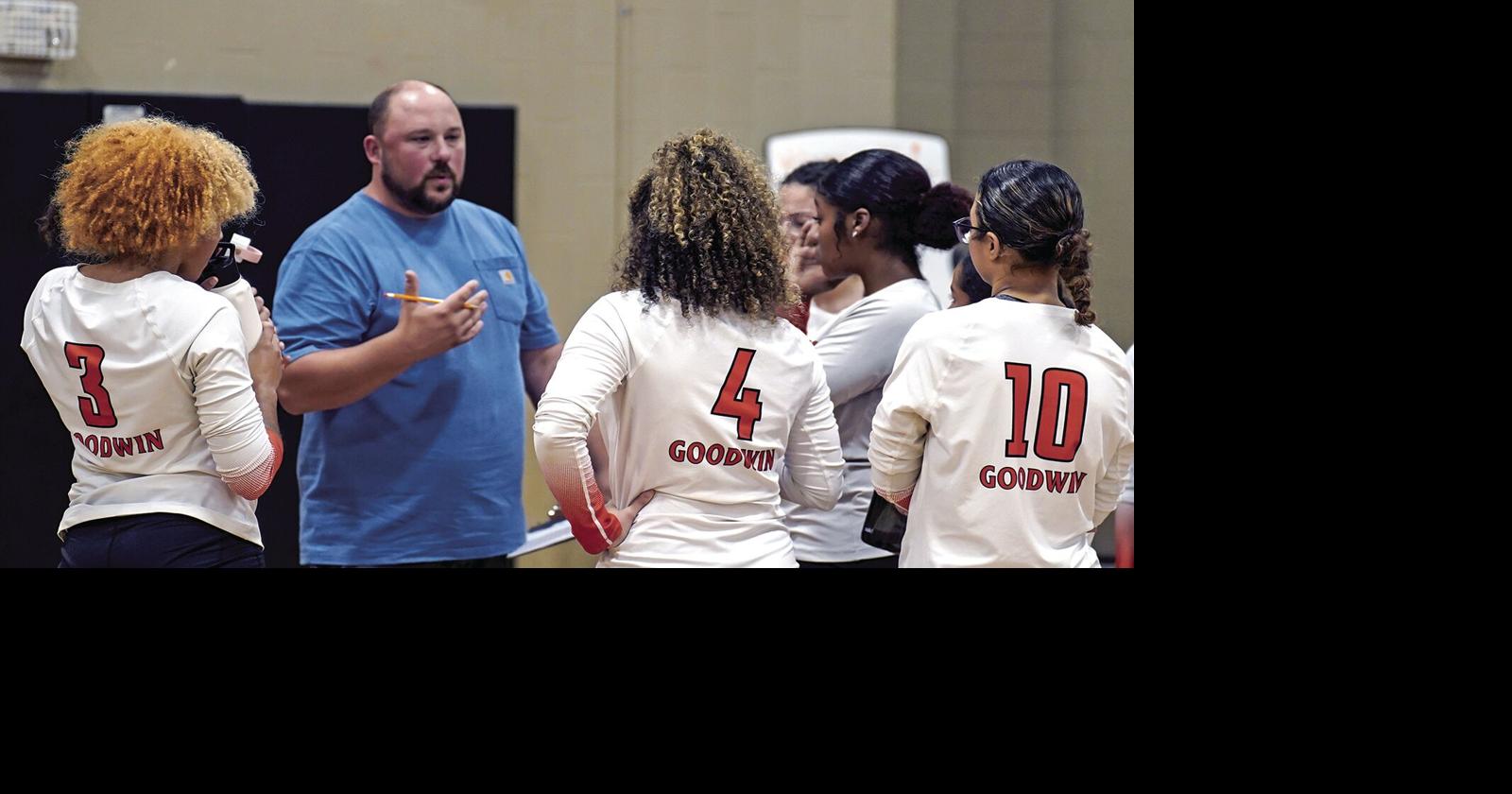 Goodwin Tech Volleyball 2-3 under first-year HC Lebouthillier | Sports | newbritainherald.com