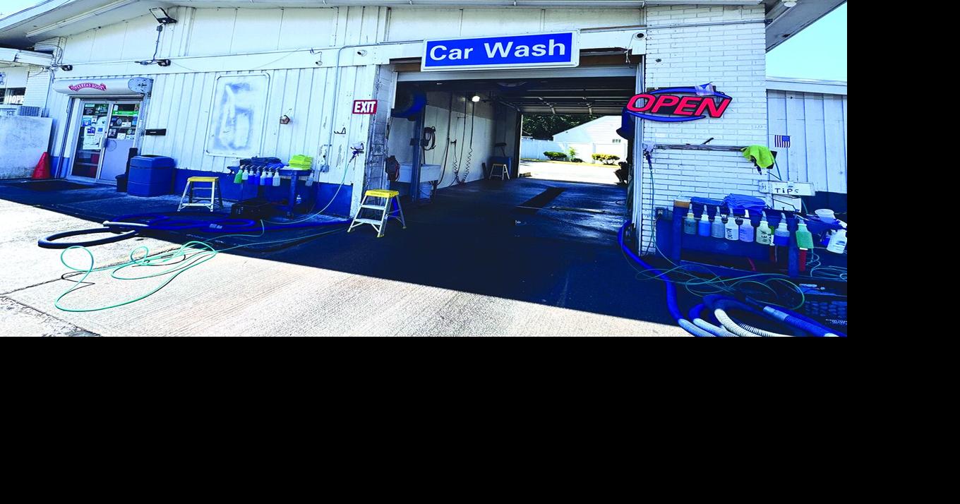 Newington officials seeking info after ICE arrests 7 at a car wash ...