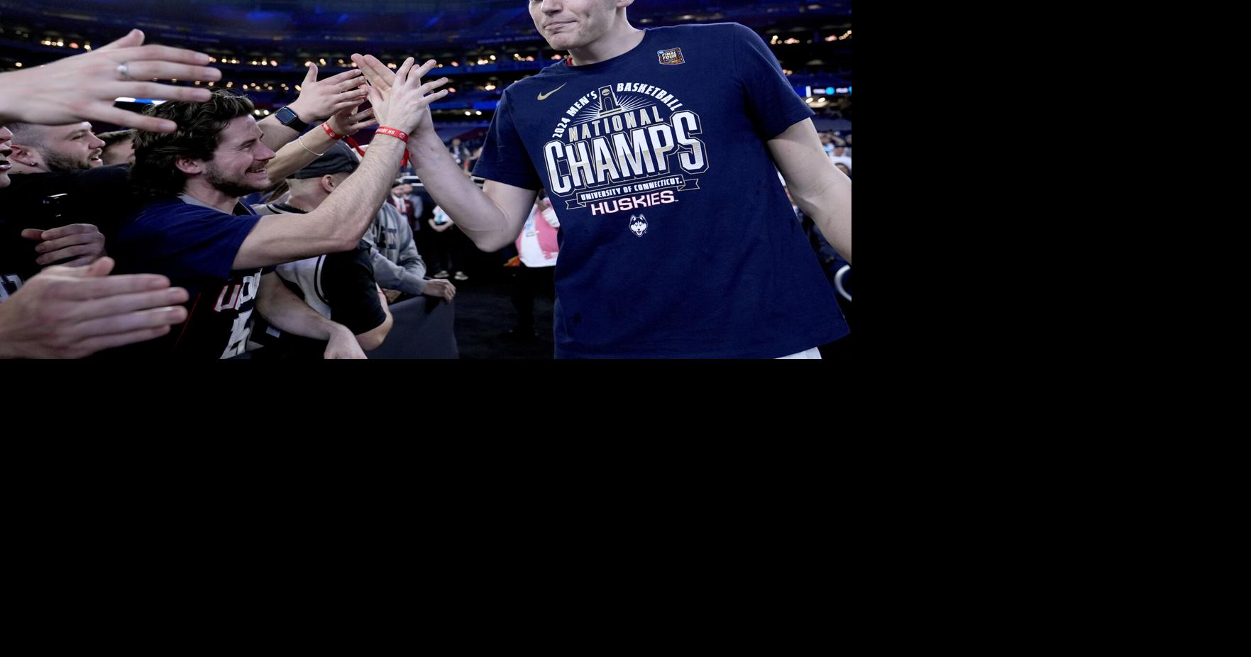 Clingan makes his mark in history as he leads UConn to back-to-back ...