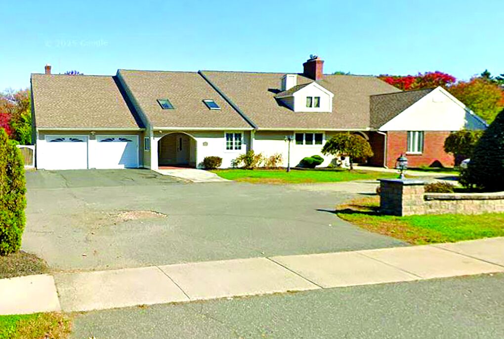 ‘Incoherent’ man tried to leave accident scene | News ...