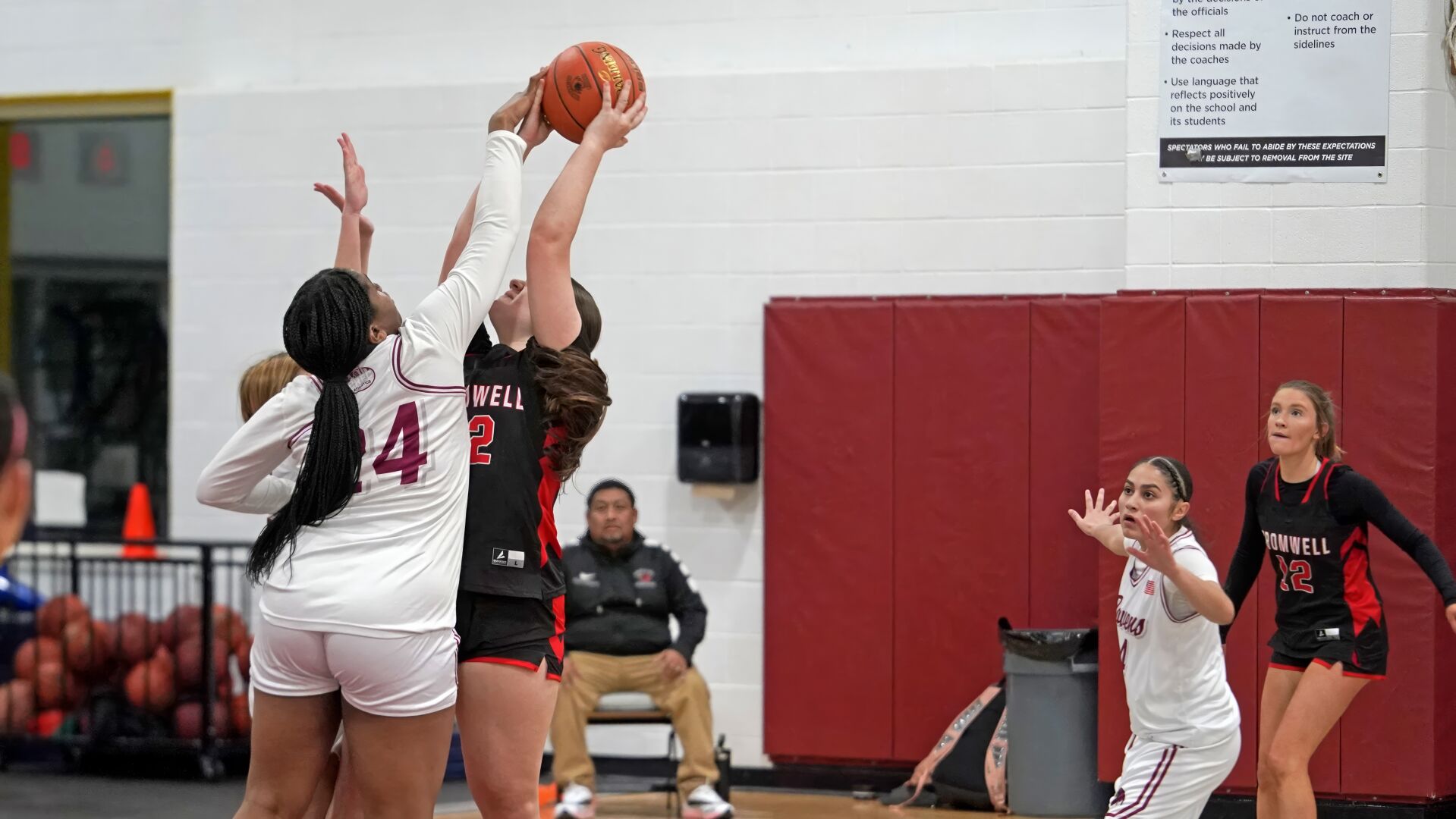 Innovation girls basketball remains unbeaten with rout over Comp. Sci ...