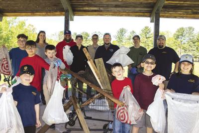 Farrar joins Cub Scouts for clean-up in Newington | News ...