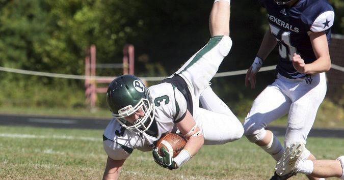 Pentucket football holds off upset-minded H-W | Local Sports ...