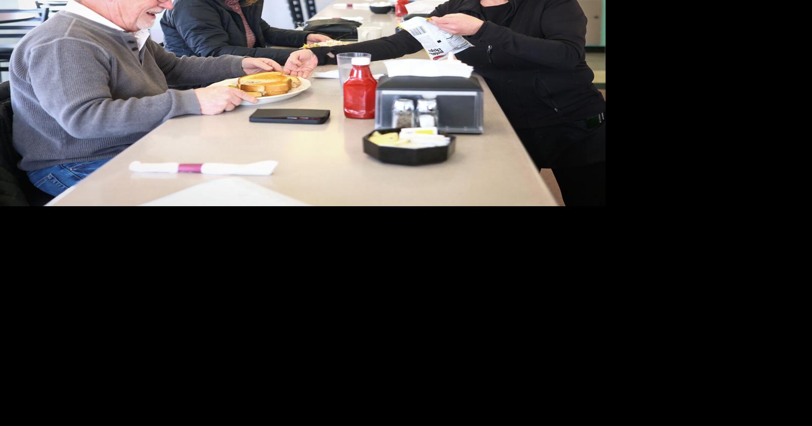 Richard’s Diner opens where Marie’s Restaurant stood for decades ...