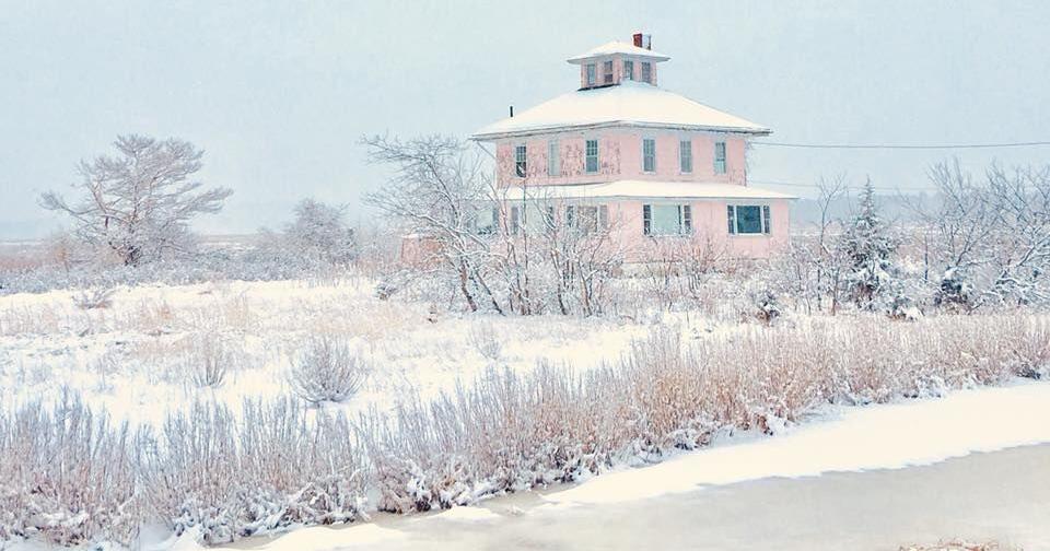 Preservation of The Pink House moves forward | News | newburyportnews.com