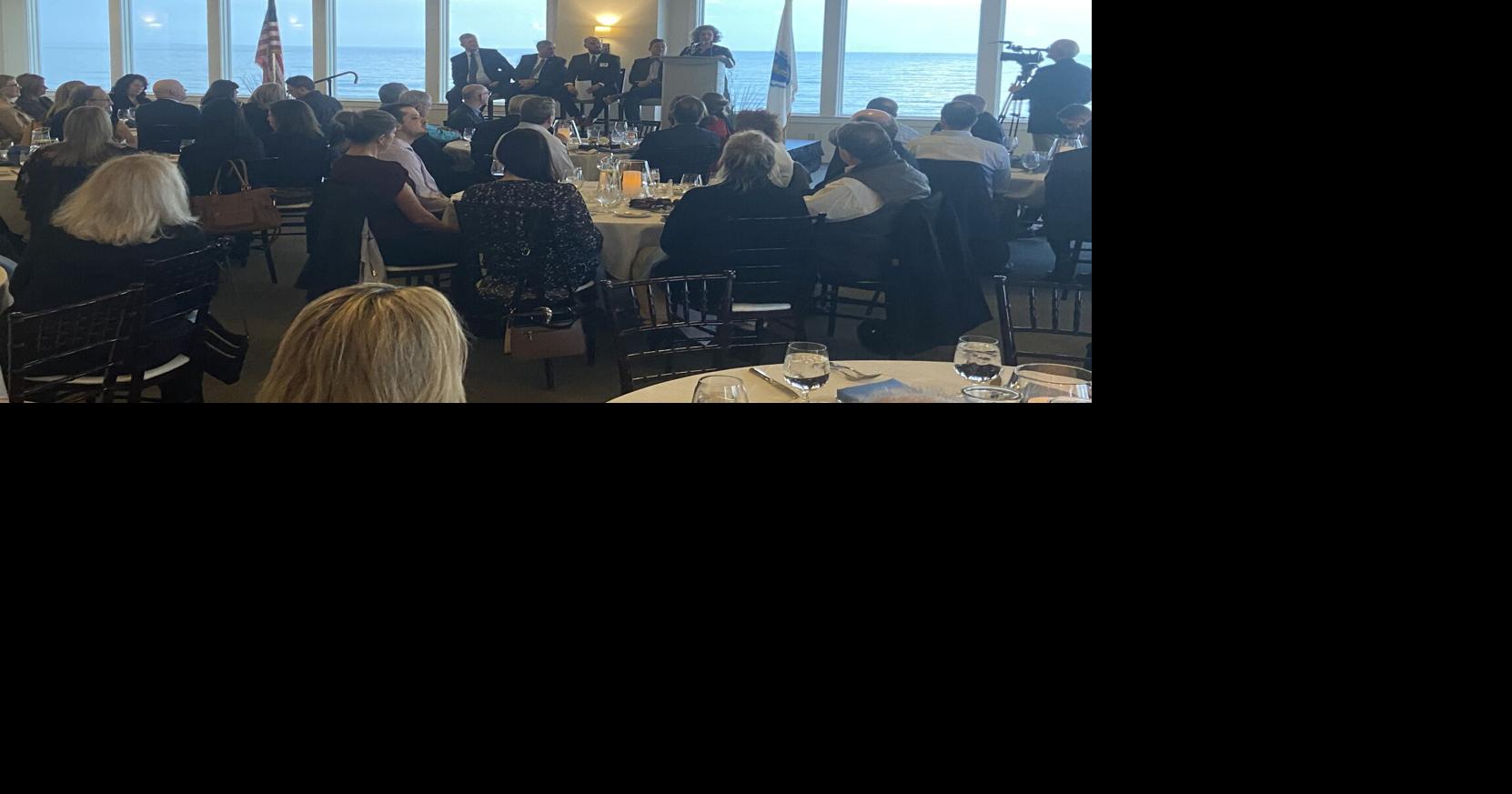 Local, state officials remember Byron Matthews at Chamber dinner ...