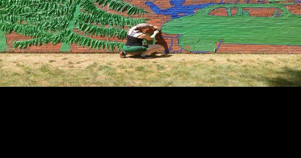 Colorful murals sprout in Pentucket towns | Local News ...