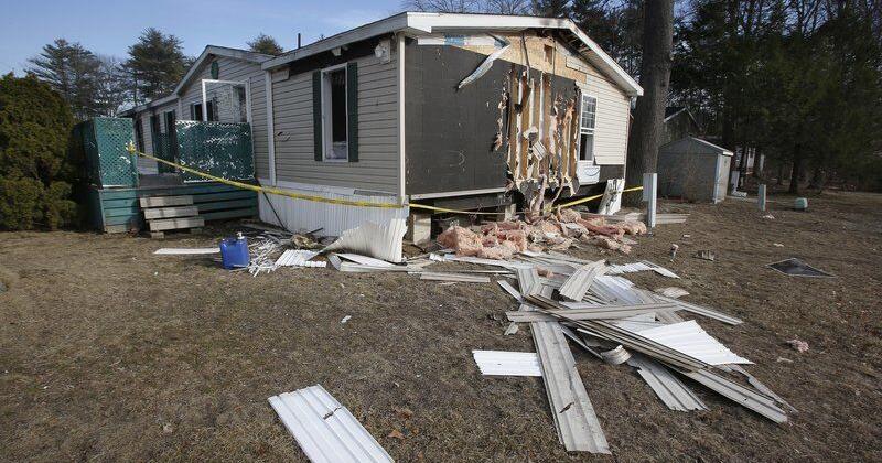 One killed, another rescued in Seabrook house fire | Local News ...