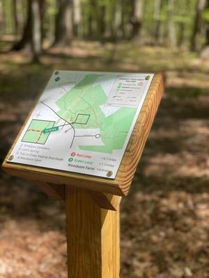 Wayfinding signs installed in Amesbury Town Forest | Local News ...