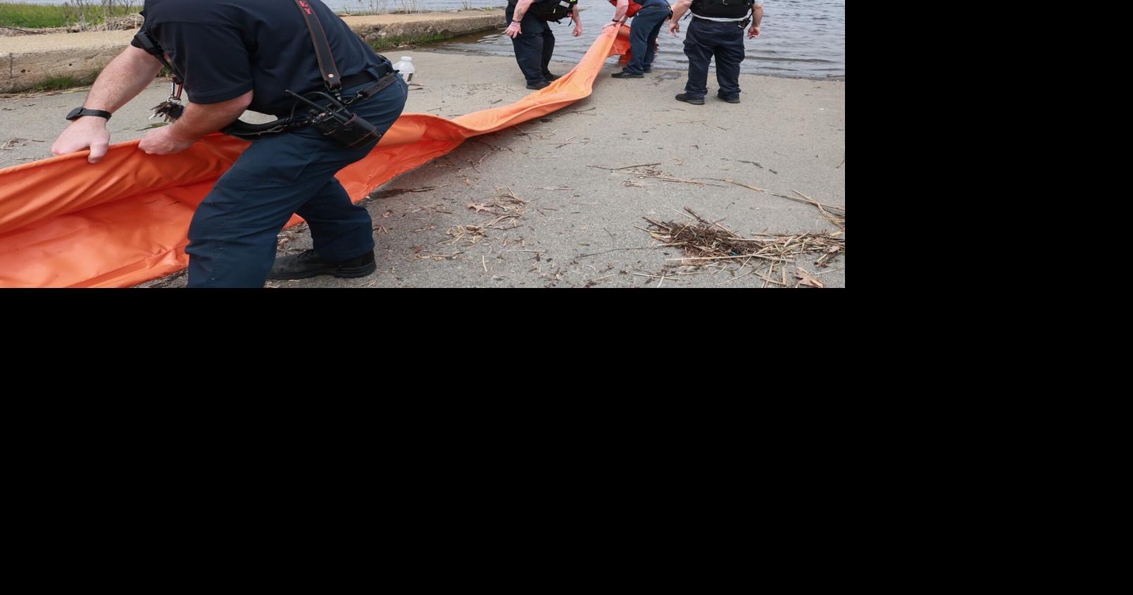 Lowering the boom: First responders team up for oil response training ...