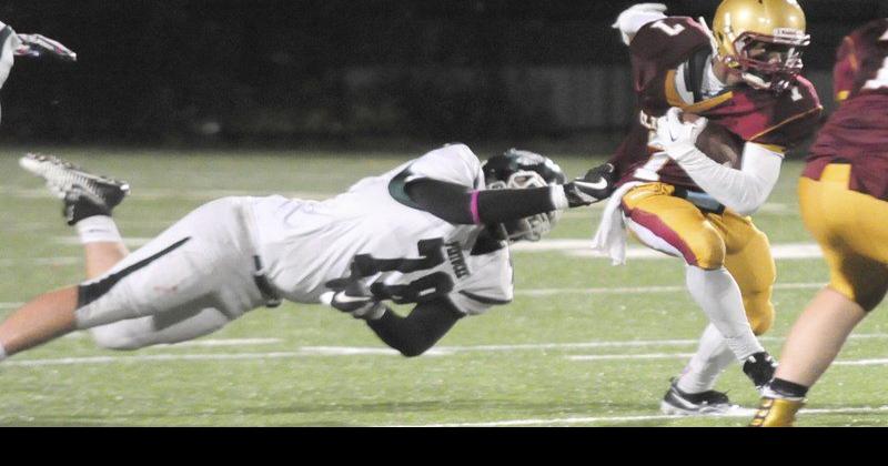 Pentucket football prepares for kickoff | Sports | newburyportnews.com