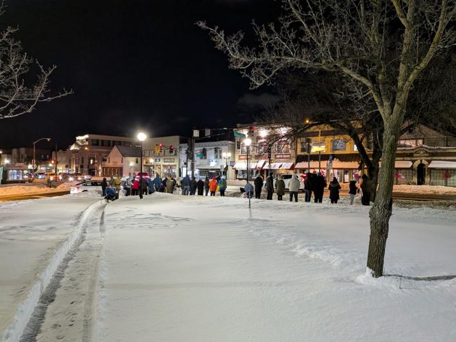 Caldwell residents hold candlelight vigil for Minneapolis ICU nurse ...