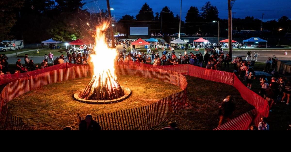 Bonfire and Movie Night brings hundreds from the Roseland community ...