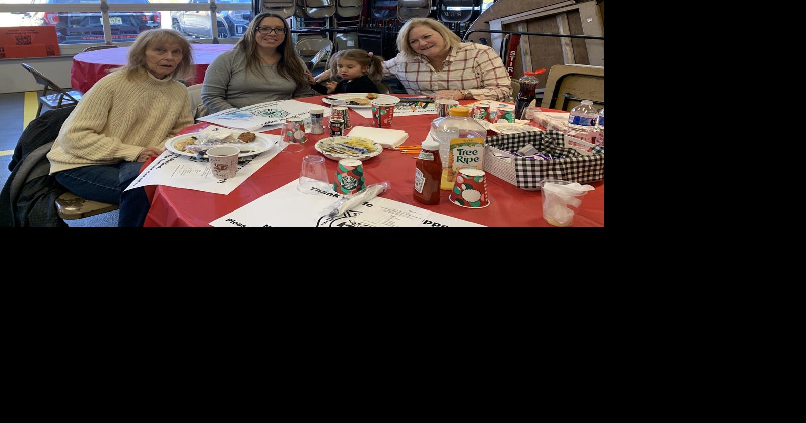 Stirling Fire Company hosts pancake breakfast | News | newjerseyhills.com