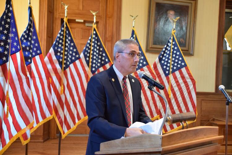 Jeff Kuhl sworn as county commissioner director, Susan Soloway as deputy | News | newjerseyhills.com