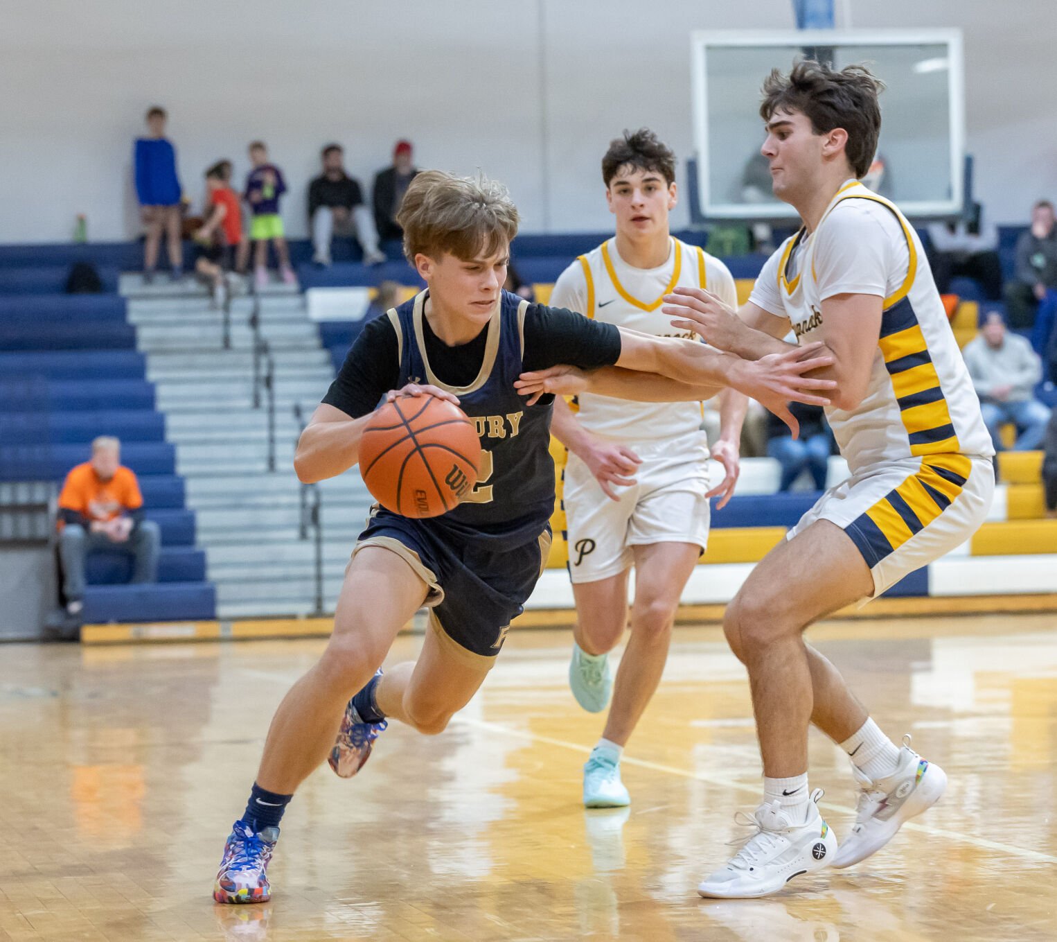 Roxbury girls hoops squad rolls to 5th win, boys lose three straight ...