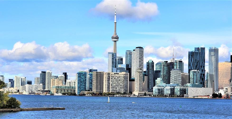 DISCOVERING AMERICA: A Visit to Beautiful Toronto, Canada | Potpourri ...