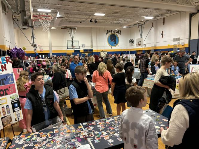TREP$ Marketplace, STEM Expo draws big crowd in Long Valley | News | newjerseyhills.com