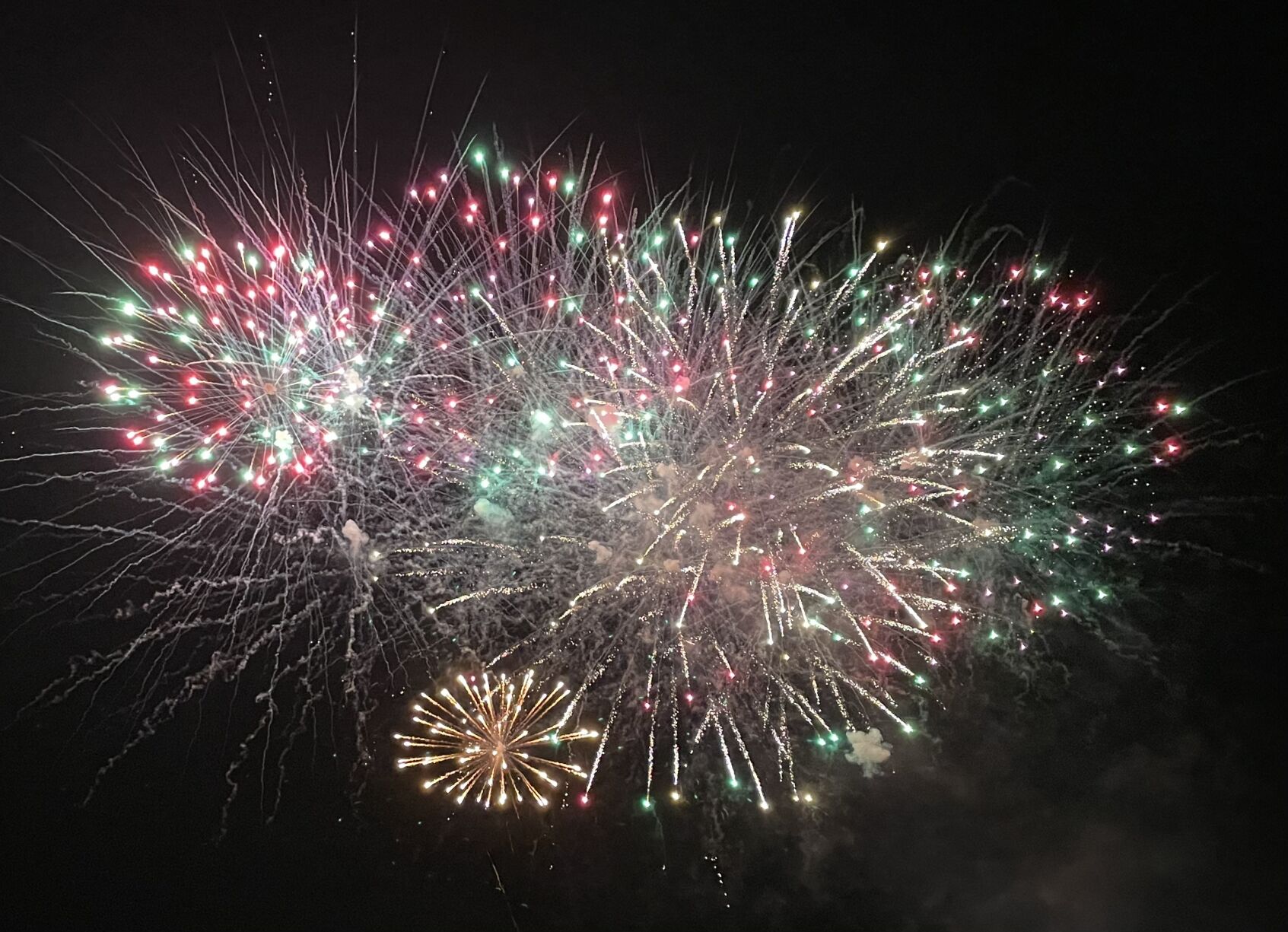 Fireworks finish off another successful Chester Fireman's Carnival ...
