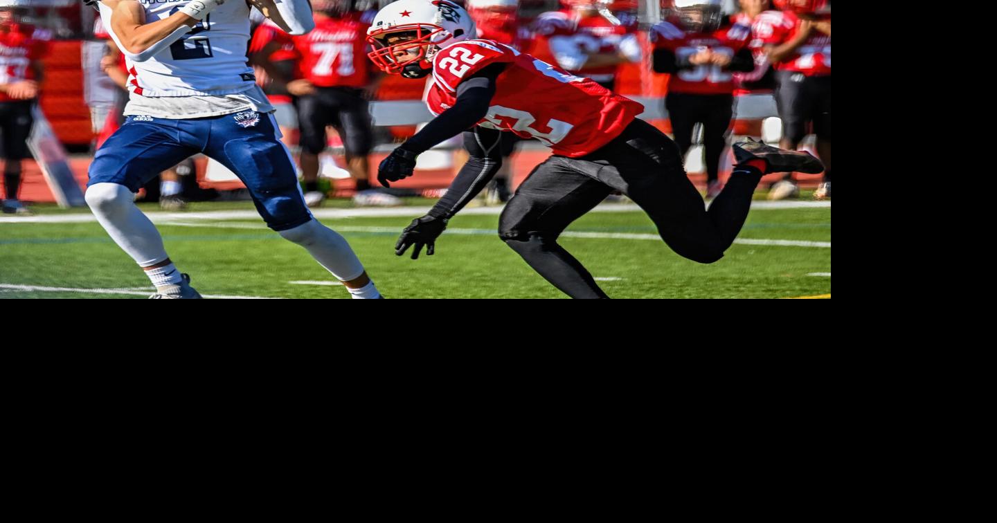 Mendham's Carton, Carter, Lowry to play in East-West Classic football ...
