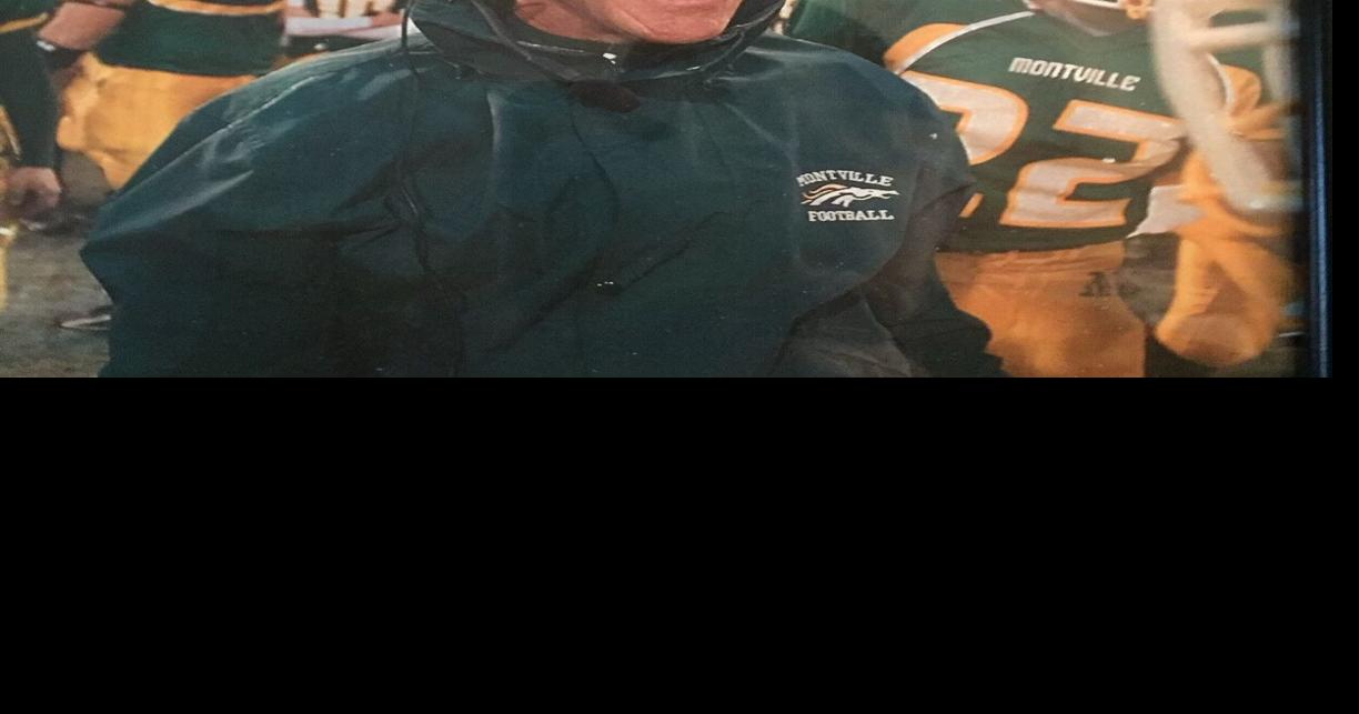 Gerry Gallagher with coaches' award at North-South game | Sports ...