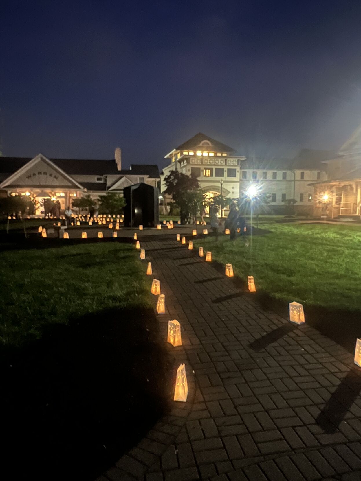 Luminary event brings unity to Warren neighbors | News | newjerseyhills.com
