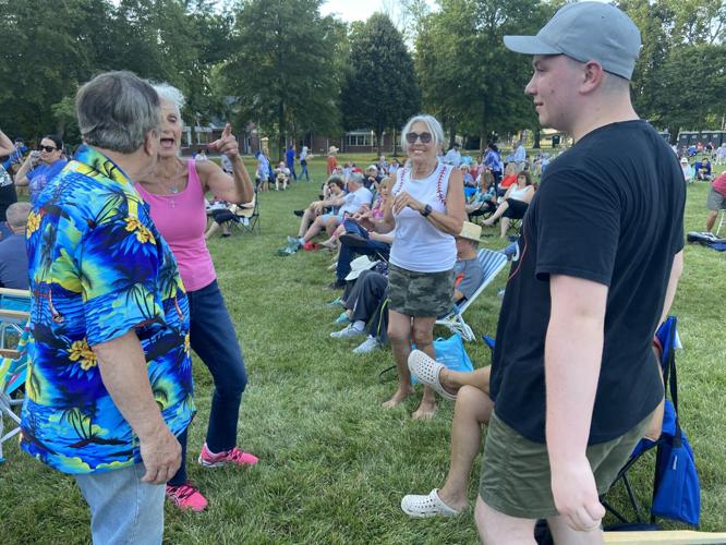 (VIDEO) Beatles cover band 'Beatlemania Again' brings peace and love to ...