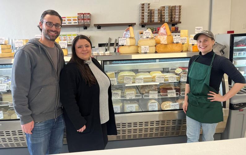 Madison Cheese Shoppe opens for business | News | newjerseyhills.com