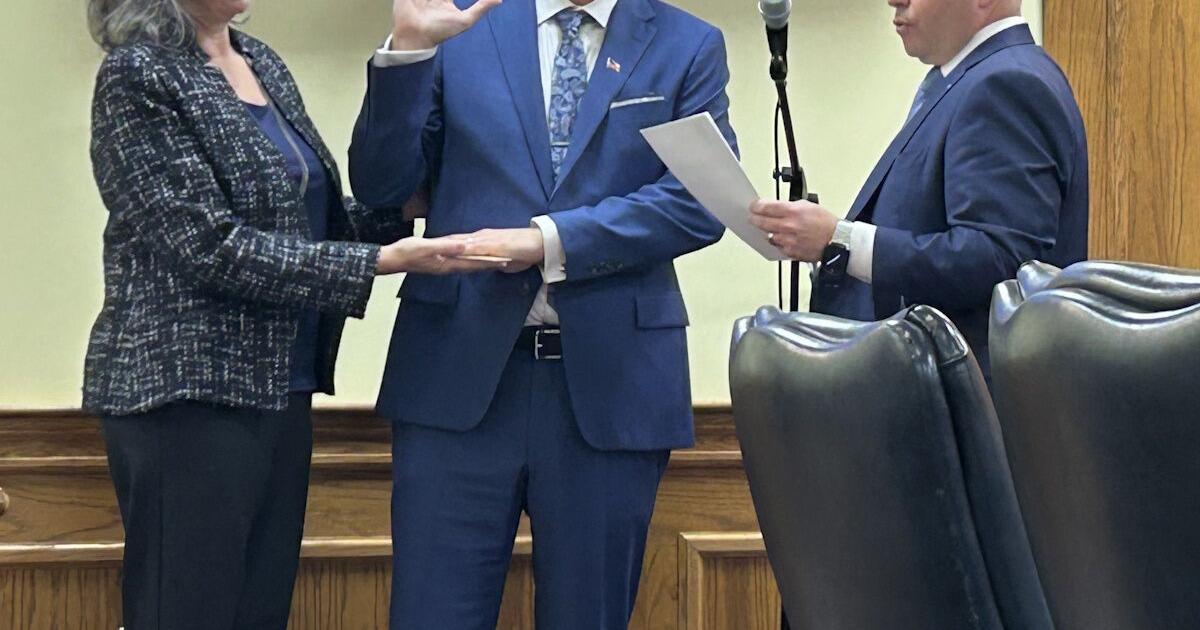 William 'Bud' Ravitz and Siva Jonnada sworn in to Morris Township ...