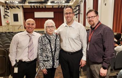 Holocaust survivor Maud Dahme speaks to kids at Ridgedale Middle School ...