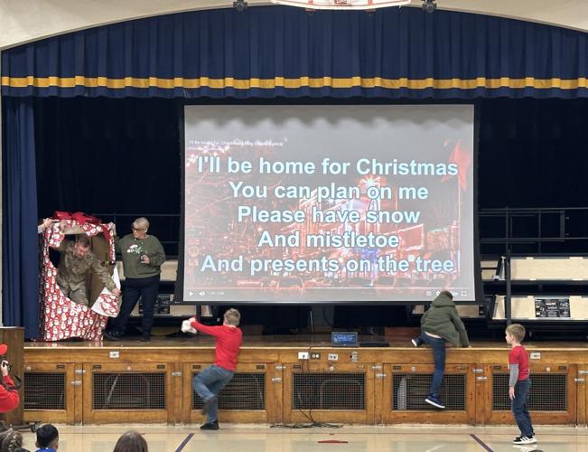 It's 'Home for The Holidays' as surprise military homecomings occur in ...