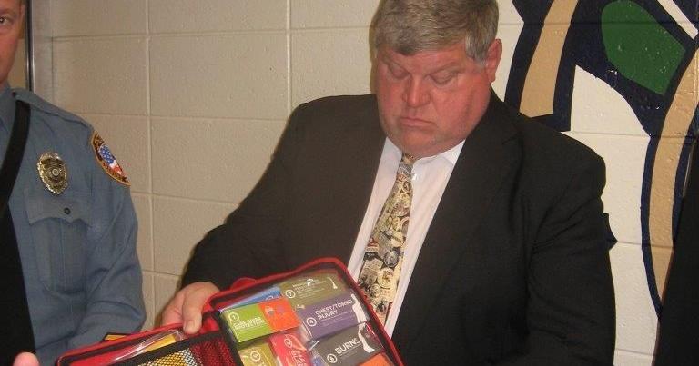 Outgoing Roxbury police chief leaves legacy of safety for schools ...