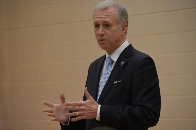 Wisniewski outlines views at area 'meet and greet' | News ...