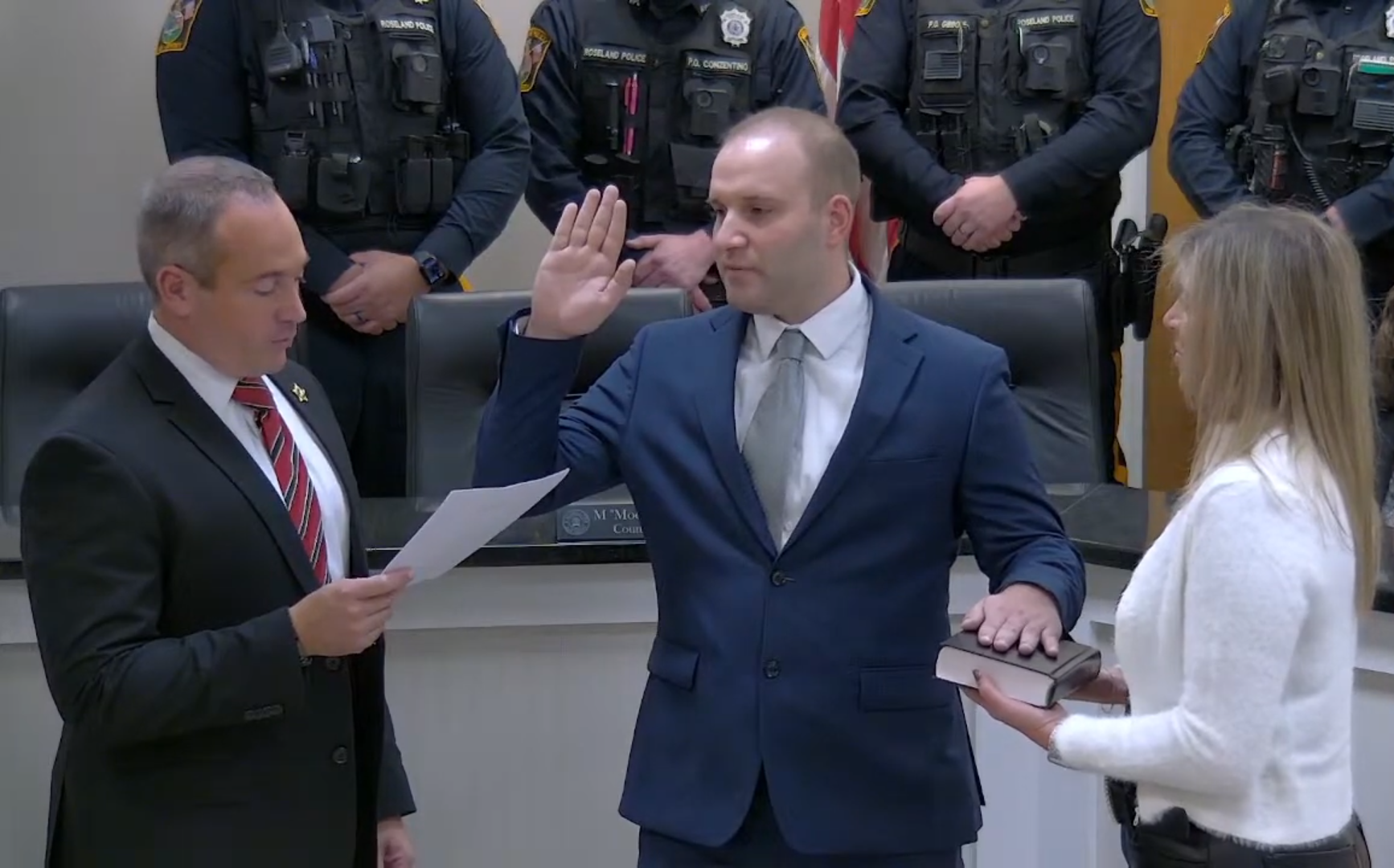 Roseland welcomes newest police officer | News | newjerseyhills.com
