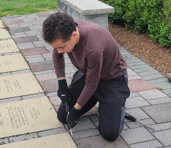 High school cadets clean All Veterans Memorial Park for Memorial Day ...
